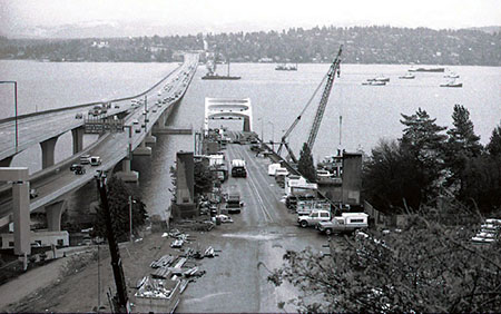 Tight squeeze on I-90 bridge should be safe - Pemco.com Blog